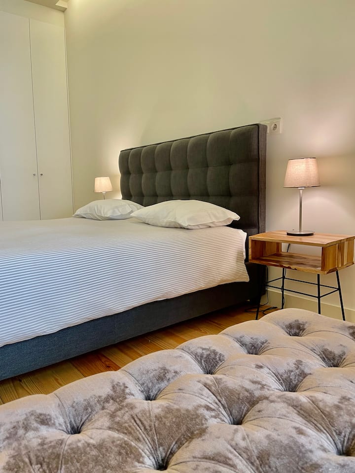 Flores - Charming With Terrace - Canidelo