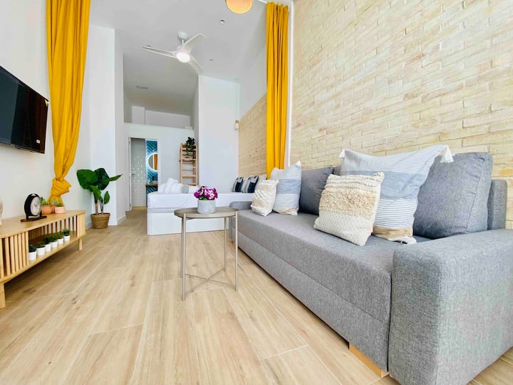 Nuevo
Nice & Cozy Flat  Close On The Beach - Valensiya