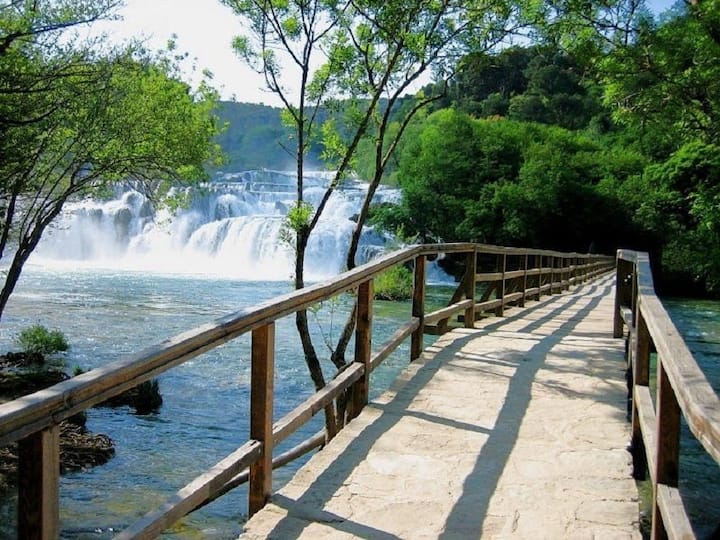 Quite Nature House 3 Brs 10 Km Np Krka 30 Km Sea - Knin