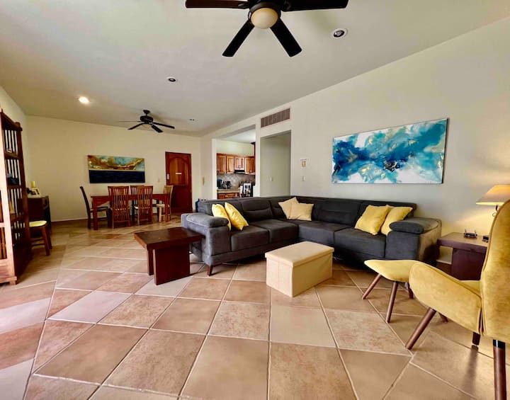 Private Rooftop Plunge Pool! 4br, Near Beach & 5th - Playa del Carmen