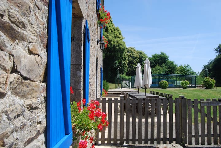 La Fermiere, 12 Personnes Avec Piscine - Kervignac