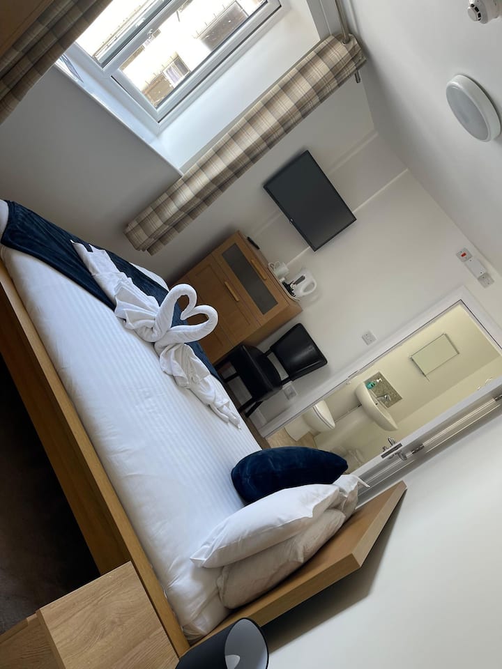 Morecambe Rooms - Room 5 - Morecambe