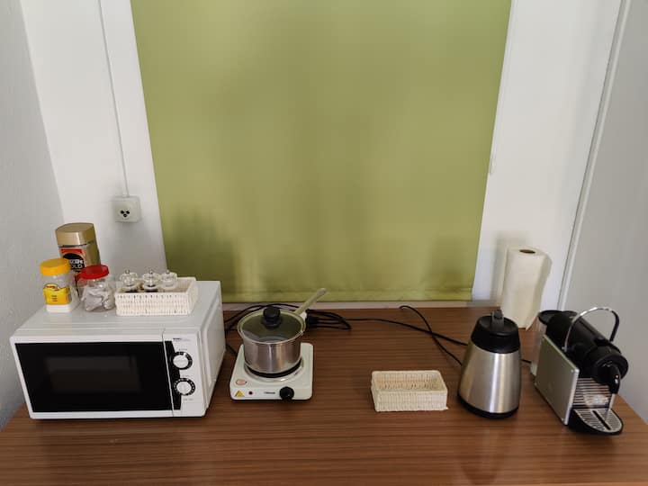 Private Studio With Kitchenette And Bathroom