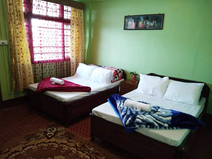Aashirwaad Home Stay - Darjeeling