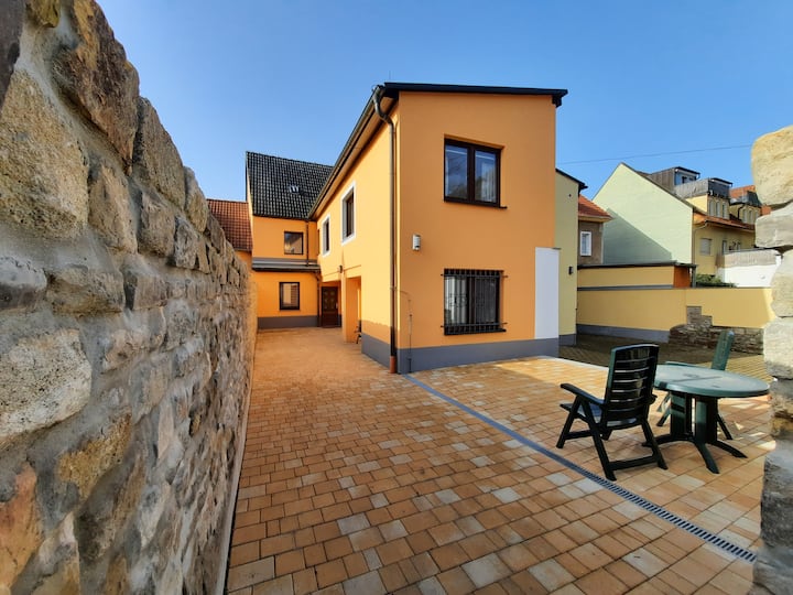 Ferienhaus Für 12 Personen (Altstadt Hettstedt) - Hettstedt