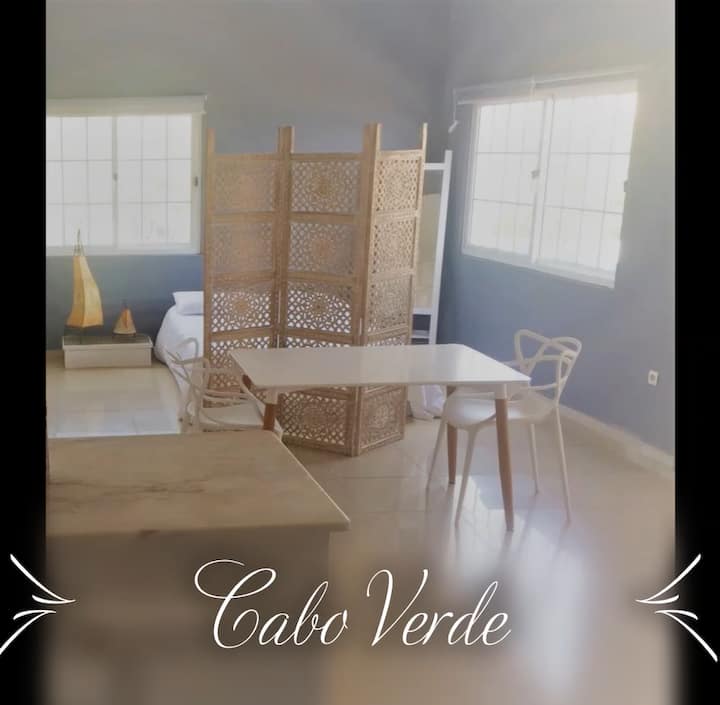 Cozy Studio*great Location*work Or Vacation - Cabo Verde