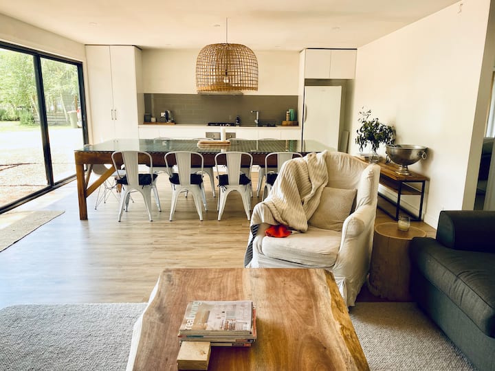 The Harvest Retreat - Barwon Heads