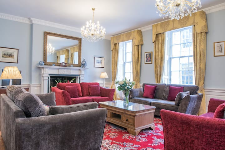 Luxury Georgian Townhouse In The City Centre - Edimburgo