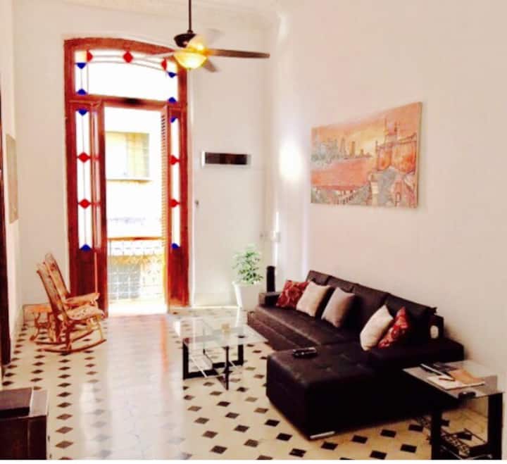Excellent Location Obispo Sol Style - Havana