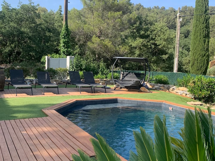 Bas De Maison De 130 M2 Idéale Pour Se Ressourcer - Sanary-sur-Mer