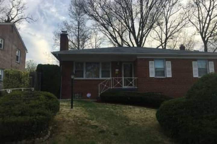 Smiley Place - Washington, D.C.