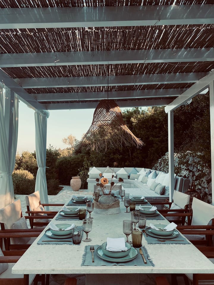 Romantic Cottage By The Beach - Paxi