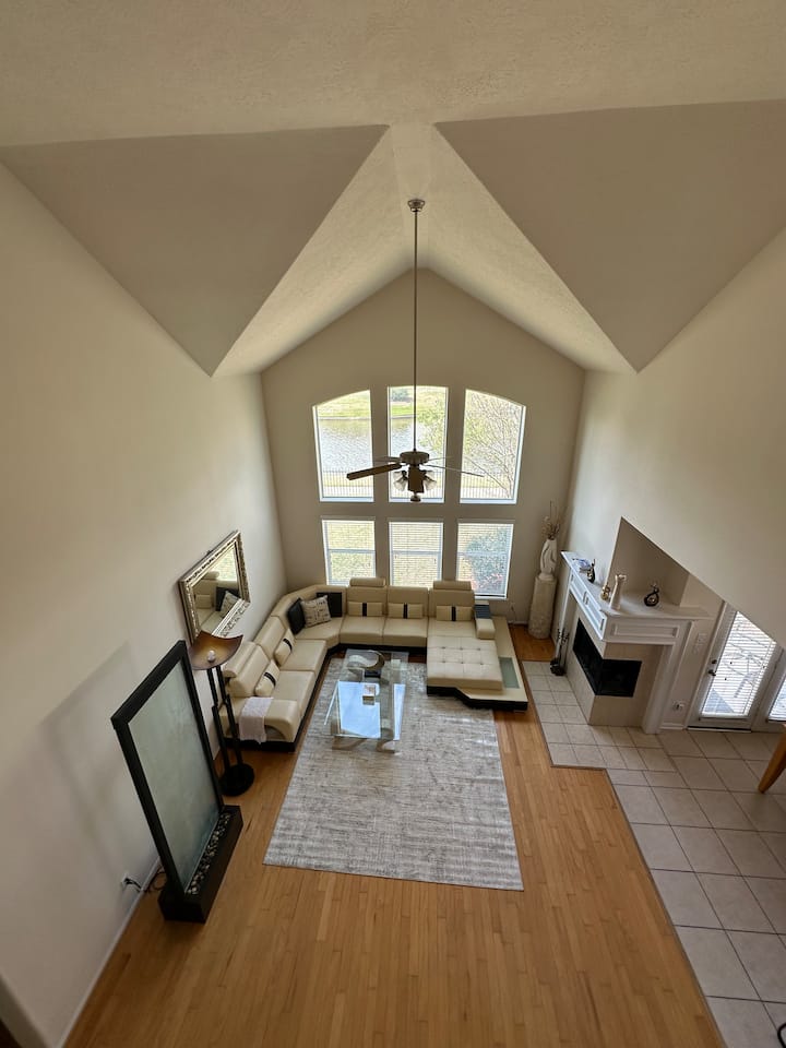 Lakeview Oasis Retreat In A Gated Community - Spring, TX