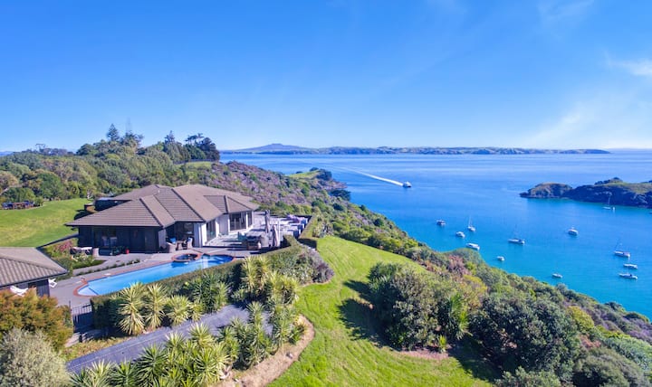 Church Bay Estate Seaviews, Sunsets And Seclusion - Waiheke Island