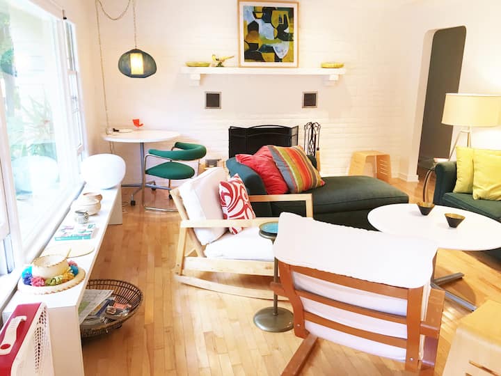 Mod 3 Bdr, 2 Bath In Macatawa Area. - Holland, MI