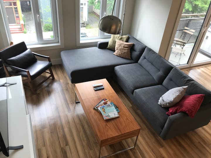 Stunning Modern Condo Downtown - Halifax