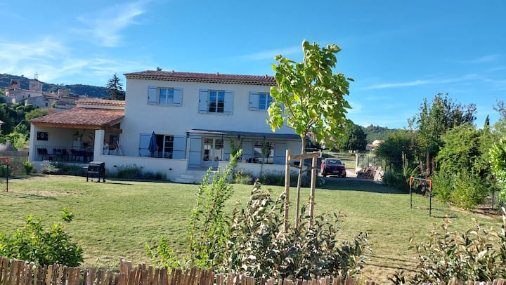 Jolie Bastide Provençale - Quinson