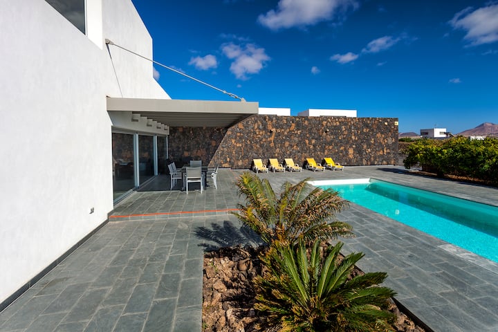 Kinegua. M3+m1 (8pax+ 1 +Cuna). A 8km Playas. Wifi - Fuerteventura