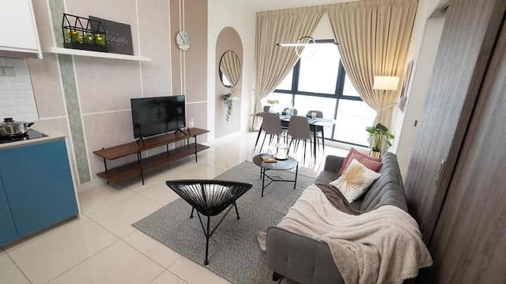 1 Bdr Near Sunway Velocity & Ikea, 5 Mins To Trx - Kuala Lumpur