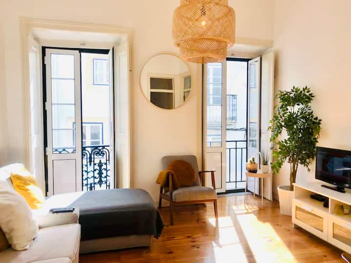 Apartamento Bairro Bica 3 Rooms - Lisbon