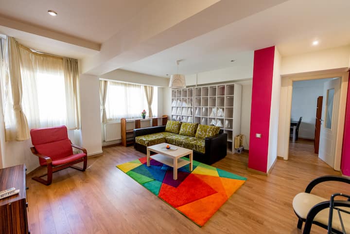 Spacious 2 Bedroom Apartment In Piata Marasti - Cluj-Napoca