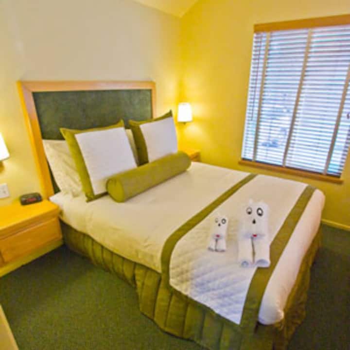 Napa 1br/1ba Unit @ Riverpointe Napa - Sleeps 4 - Yountville, CA