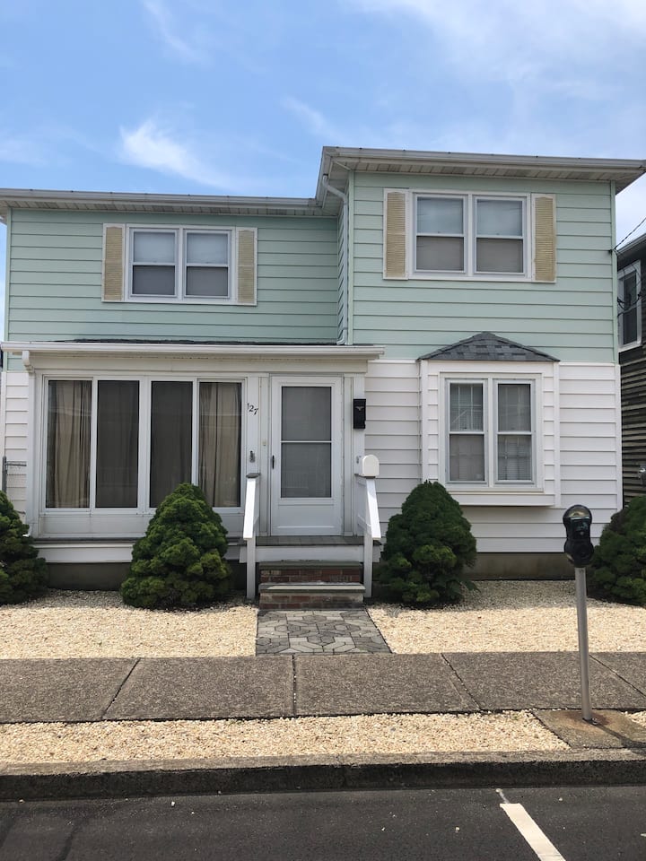 3 Bed 1 Bath (1st Floor) - Seaside Heights, NJ