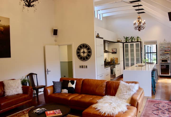 Arrowtown Alpine Retreat - Sleeps 10 - Arrowtown