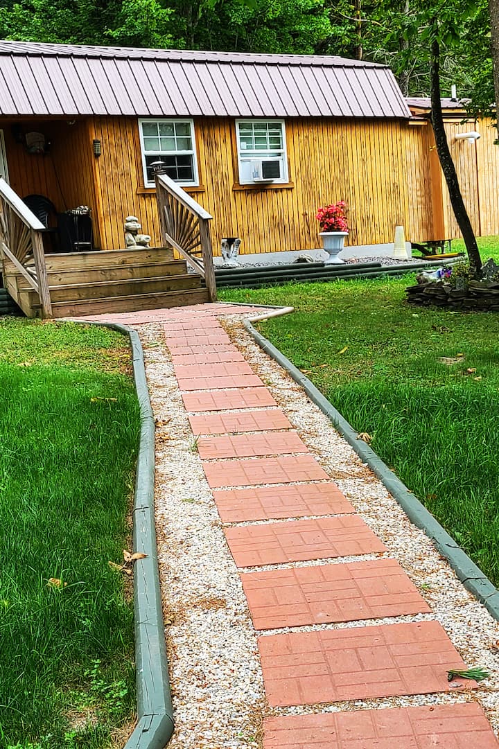 Country Cabin Close To Howe Caverns. Nearby Lake. - State of New York