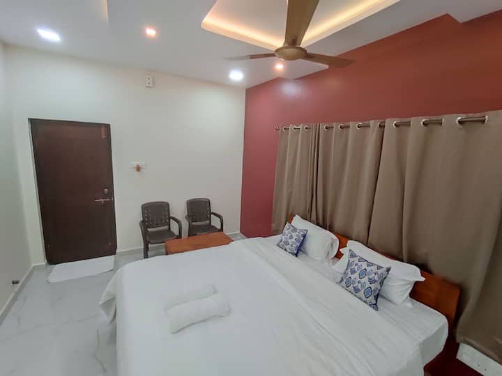 Love Hampi Homestay - Entire Place - Hampi