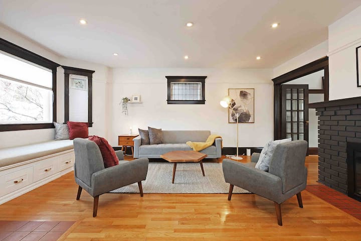 Classic 5 Bdrm High Park Family Home/wfh/pets Ok - Toronto, ON