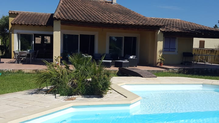 Villa "La Crau", Piscine à Sel, Billard Américain. - Arles