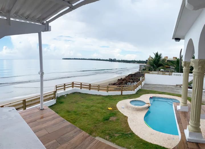 Playa Fortuna Vacation Rentals & Homes - Luquillo, Puerto Rico | Airbnb