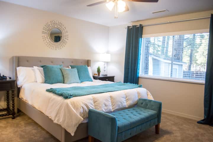 *Game Rm-fire Pit-king Bds-air Cond-6 Mins To Nau* - Flagstaff, AZ