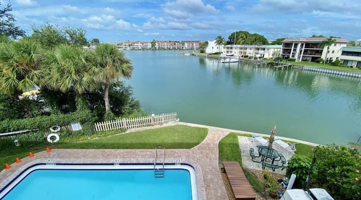 Gulf Coast Getaway - Treasure Island, FL
