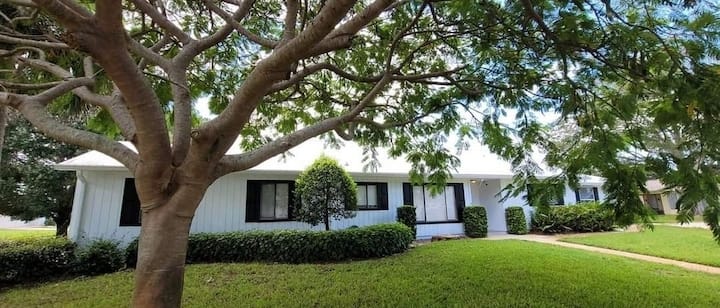 Bella In The Heart Of Vero - Vero Beach, FL