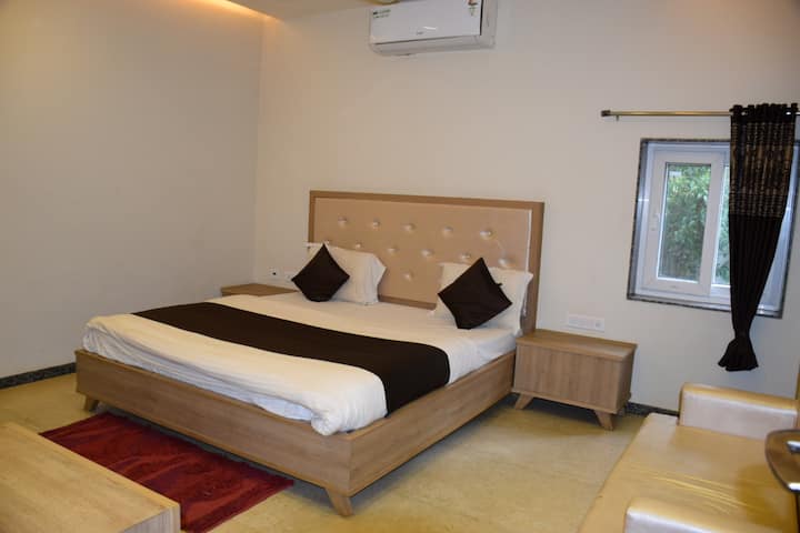 Divine Villa 6bhk - Mount Abu