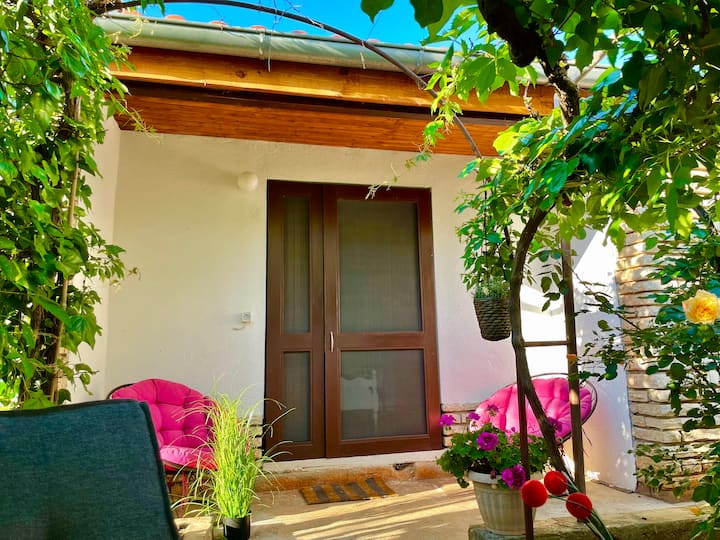 House For Two By The Sea - Tisno