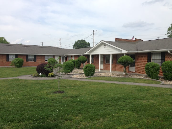 Three Times As Nice- Fishing, Vacationing &Working - Cleveland, TN
