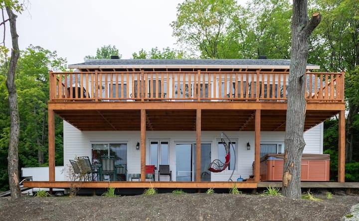 Maison Sous-bois, Vue Sur Le Fleuve - Beaupré