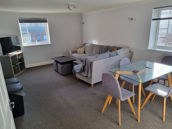 2 Bedroom Flat In Centre Of Exeter - Topsham