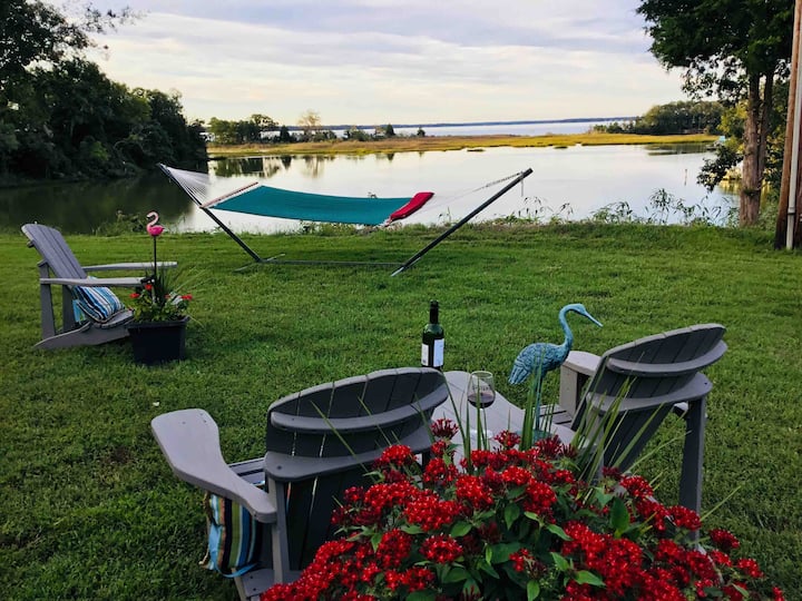 Stunning Water Views From Most Rooms! - Saluda, VA