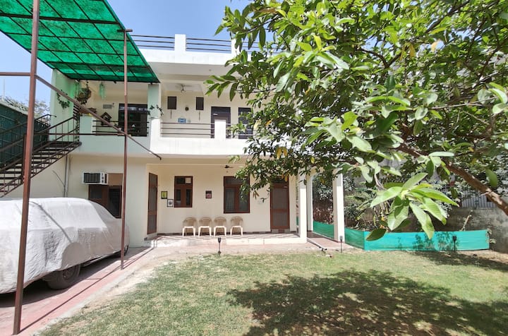 Elegant 2 Bhk Independent Tranquil Abode - Jaipur