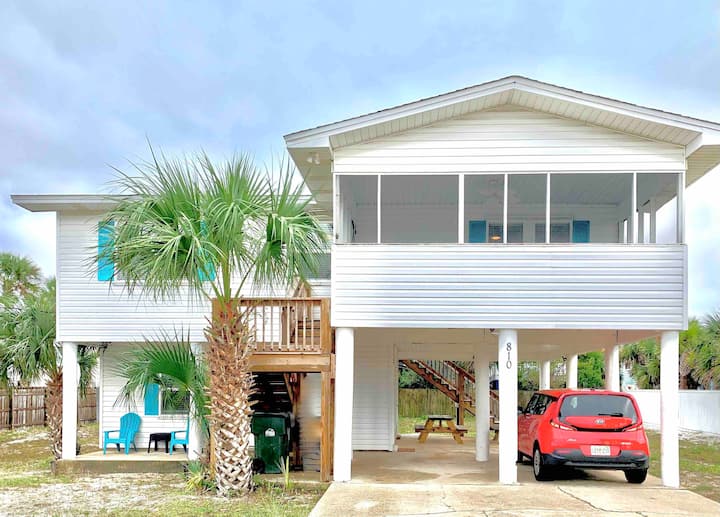 Upstairs Unit Sonoran Mermaid’s Getaway - Gulf Breeze, FL