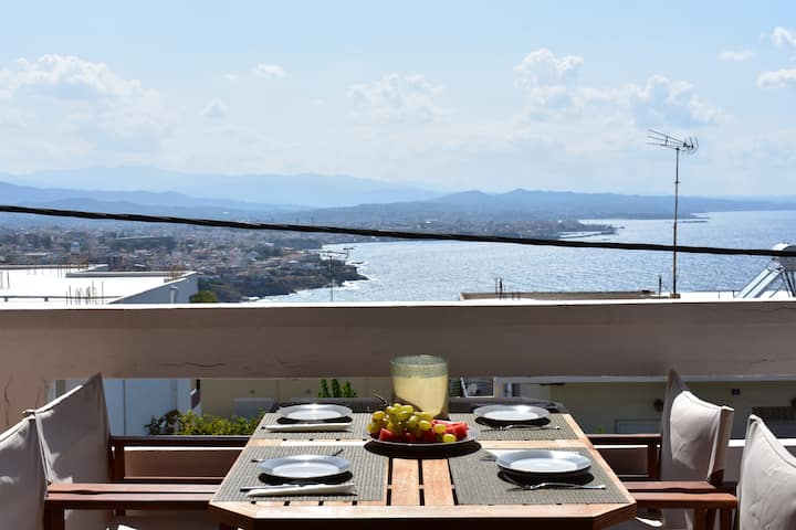 Eolia Apartment With Panoramic Chania View. - Chania