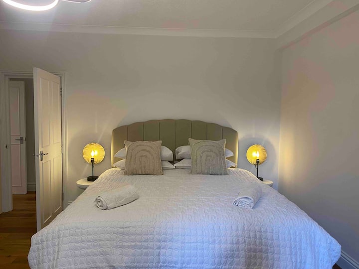 Mount Ephraim Garden Apartment - Royal Tunbridge Wells