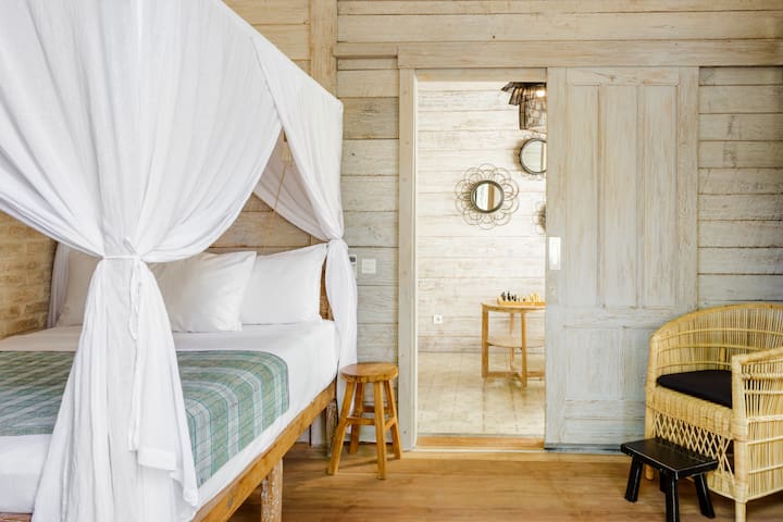 Holiday Lets, Homes, Experiences & Places - Airbnb