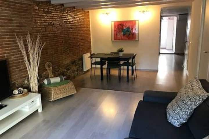 Gracia Travesera 2 Bedrooms Charming Apartment - Barcelona