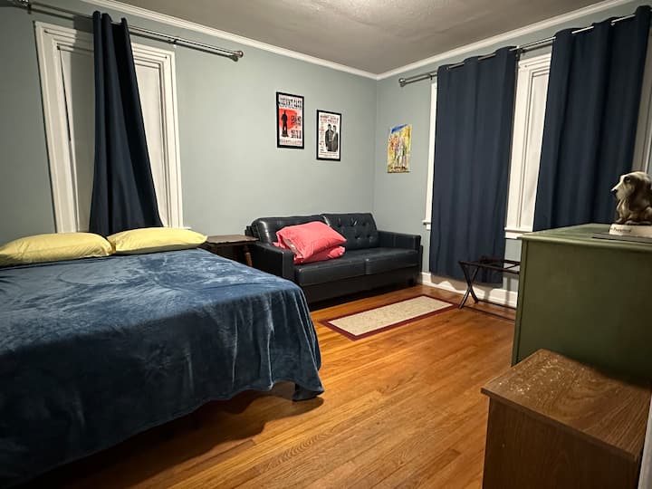 1-room Suite, Walk To Campus/square - Oxford, MS