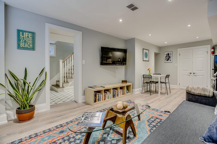 Upper Beach, Renovated Stylish 1br Apartment - Toronto
